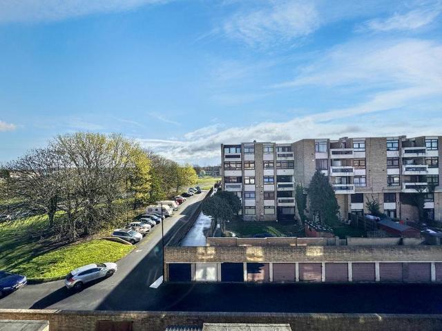 3 bed property for sale