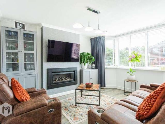 3 bed property for sale