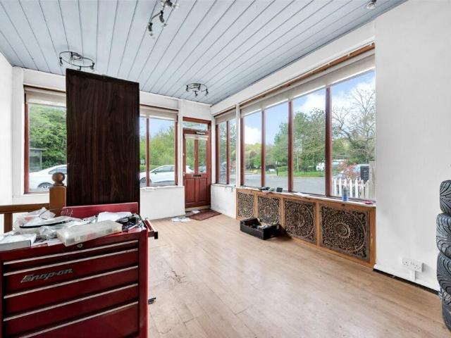 3 bed property for sale