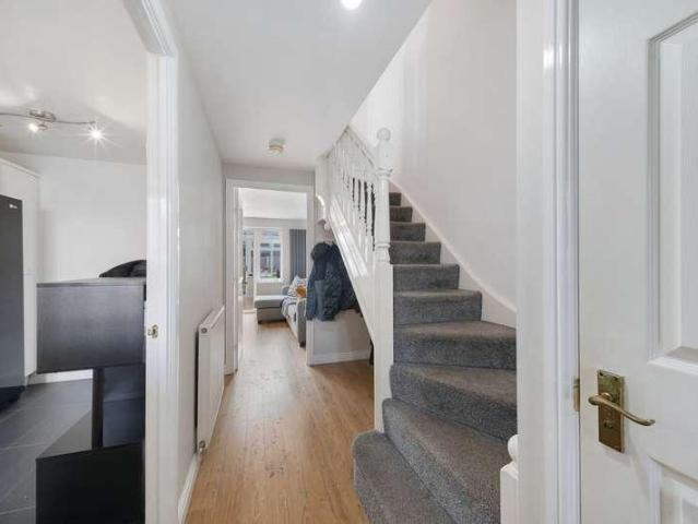 3 bed property for sale