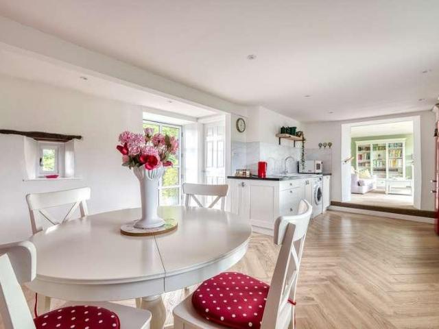 3 bed property for sale