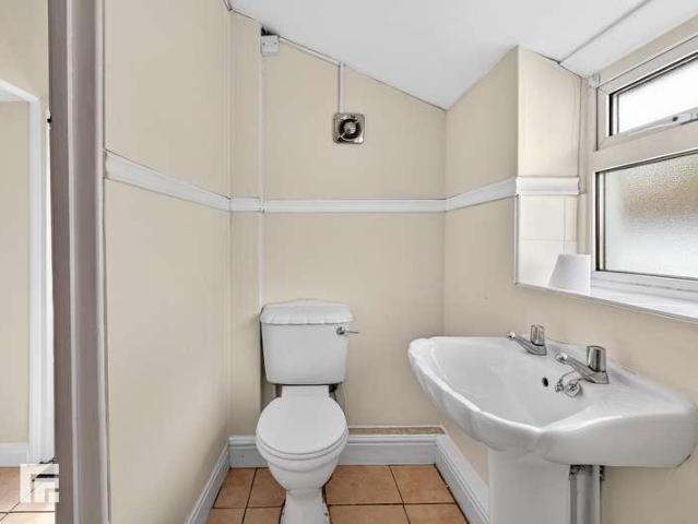 3 bed property for sale