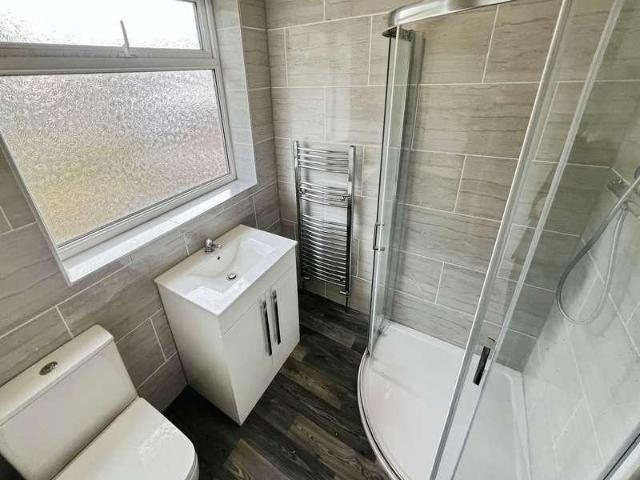 3 bed property for sale