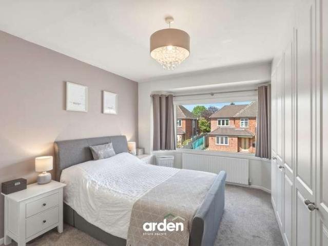 3 bed property for sale