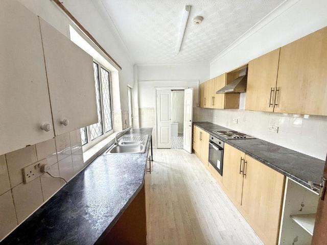 3 bed property for sale