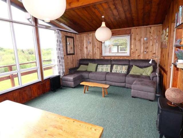 3 bed flat for sale
