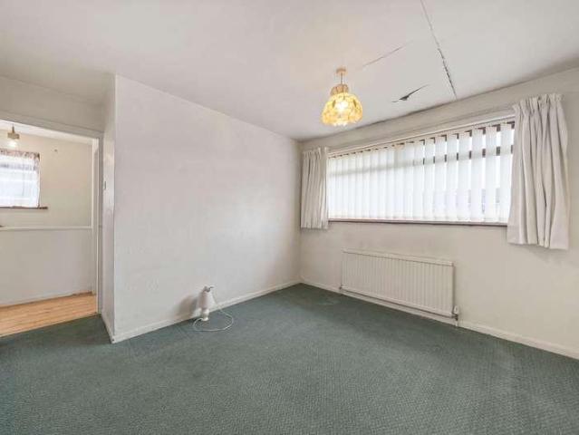 3 bed property for sale