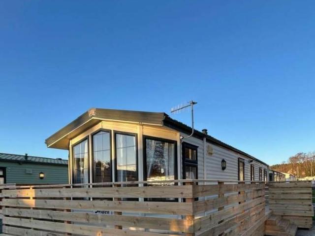 3 bed property for sale