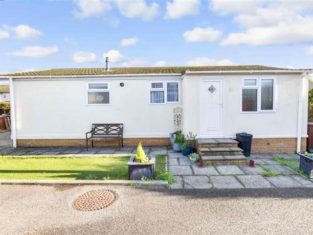 3 bed property for sale