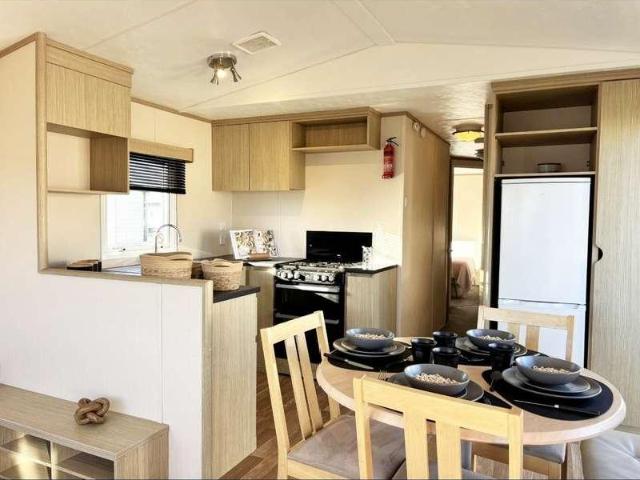 3 bed property for sale