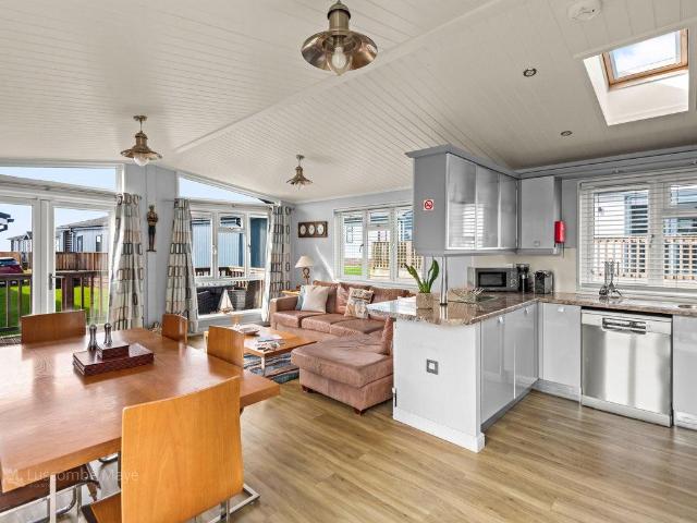3 bed property for sale