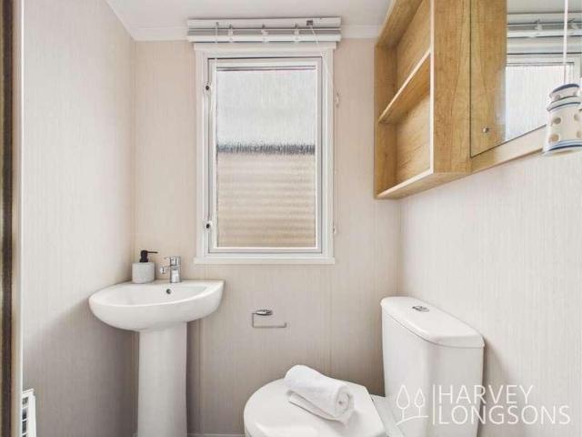 3 bed property for sale