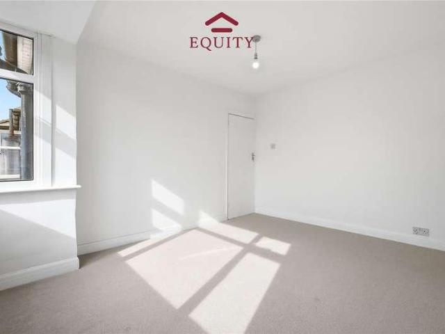 3 bed property for sale
