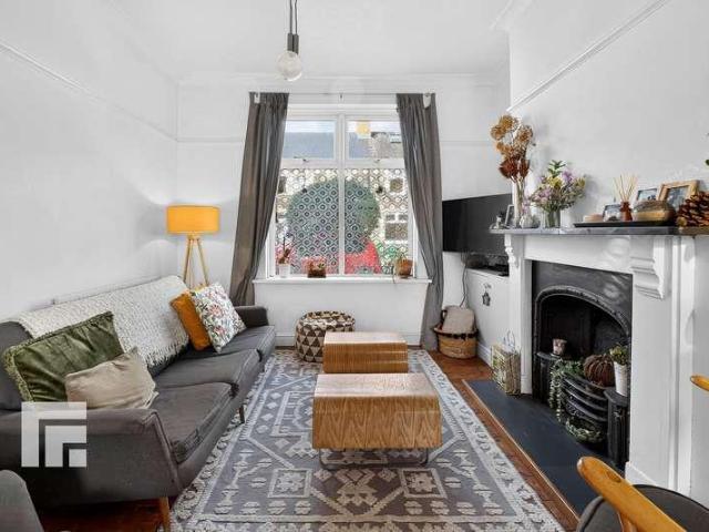 3 bed property for sale