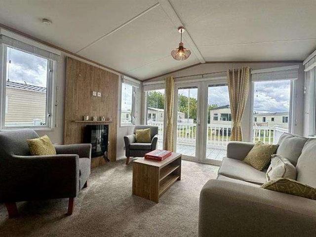 3 bed property for sale