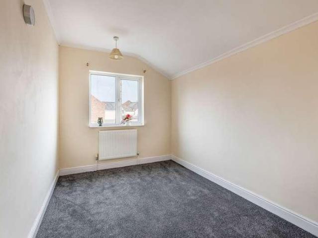 3 bed property for sale