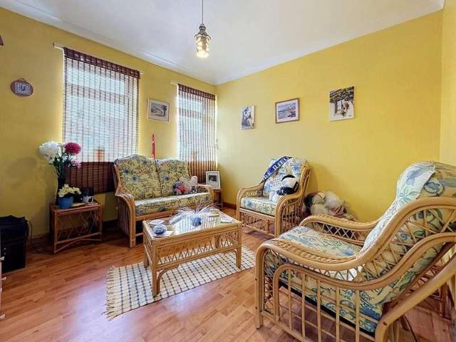 3 bed property for sale