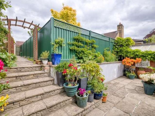 3 bed property for sale