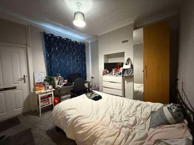 3 bed property for sale