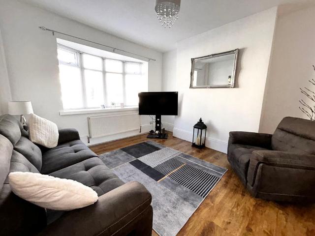 3 bed property for sale