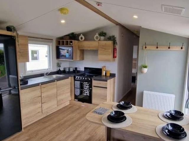 3 bed property for sale