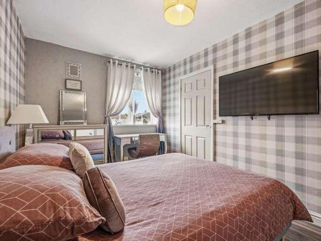 3 bed property for sale