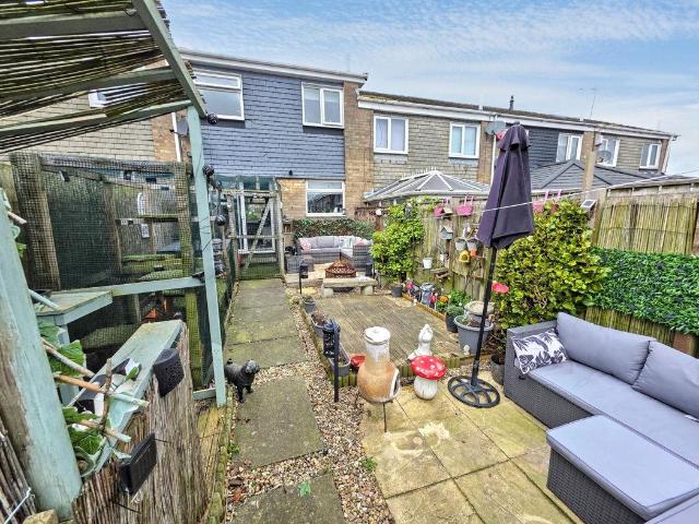 3 bed property for sale