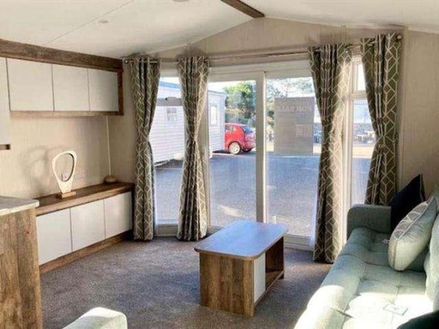 3 bed property for sale