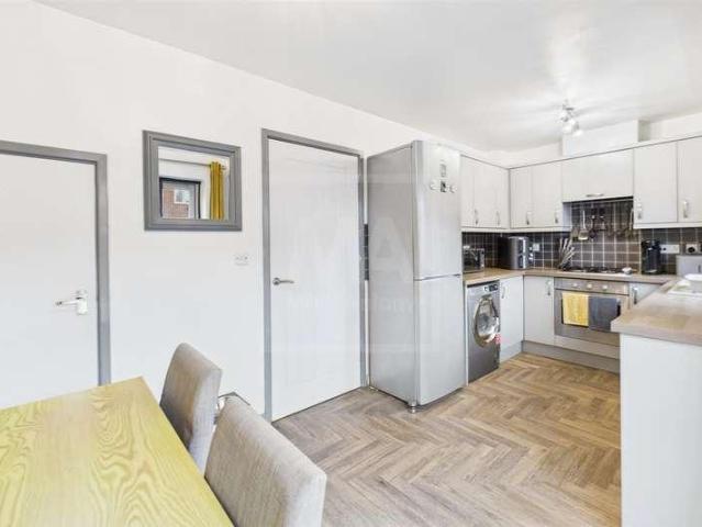 3 bed property for sale