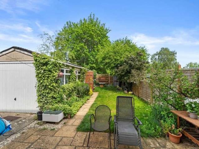 3 bed property for sale