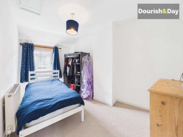 3 bed property for sale