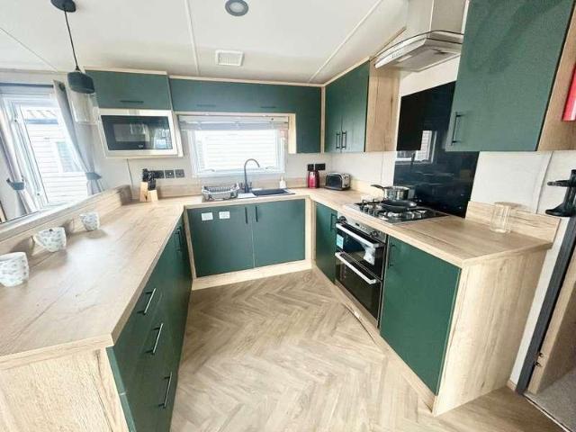 3 bed property for sale