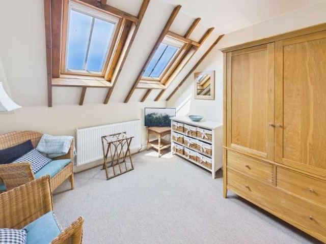 3 bed property for sale