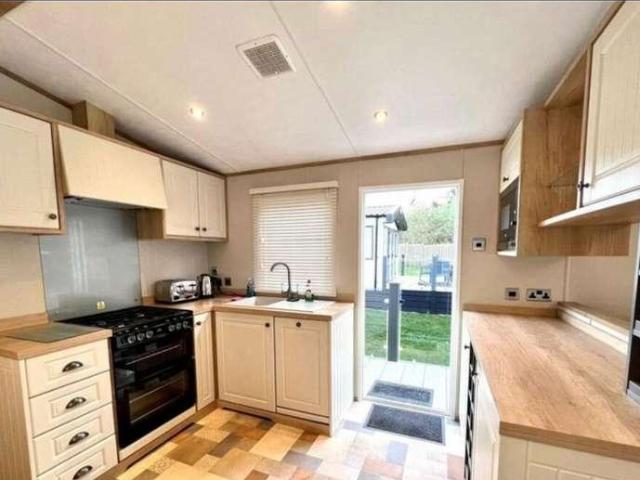 3 bed property for sale