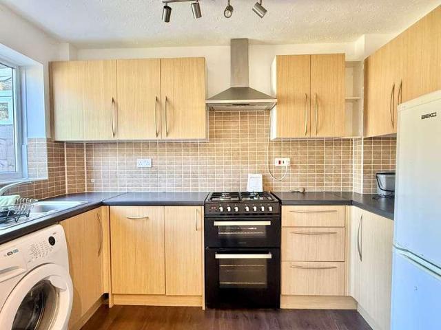 3 bed property for sale