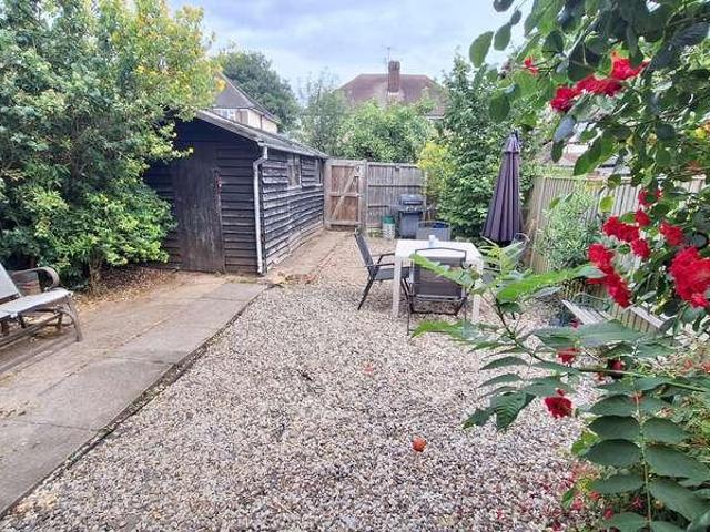 3 bed property for sale