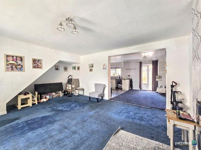 3 bed property for sale