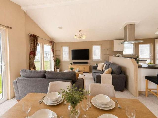3 bed property for sale