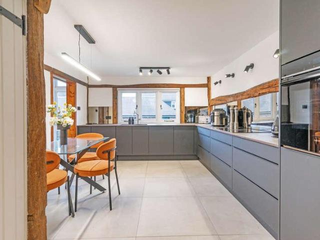 3 bed property for sale