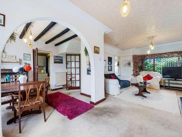 3 bed property for sale