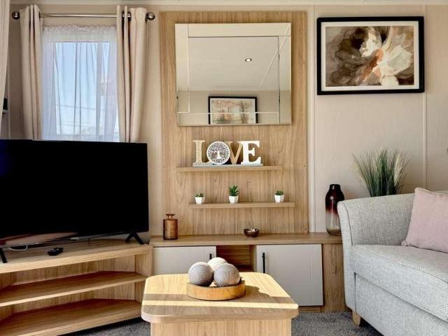 3 bed property for sale