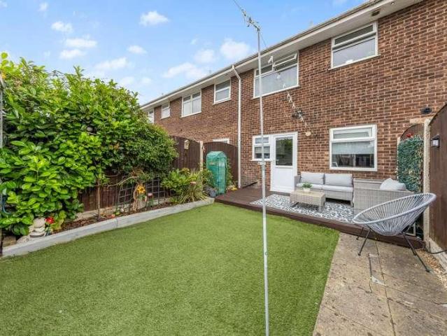 3 bed property for sale