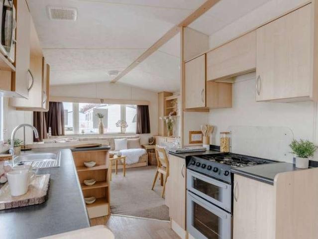 3 bed property for sale