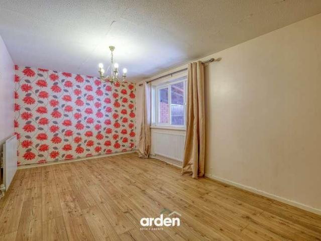 3 bed property for sale