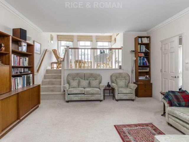 3 bed property for sale