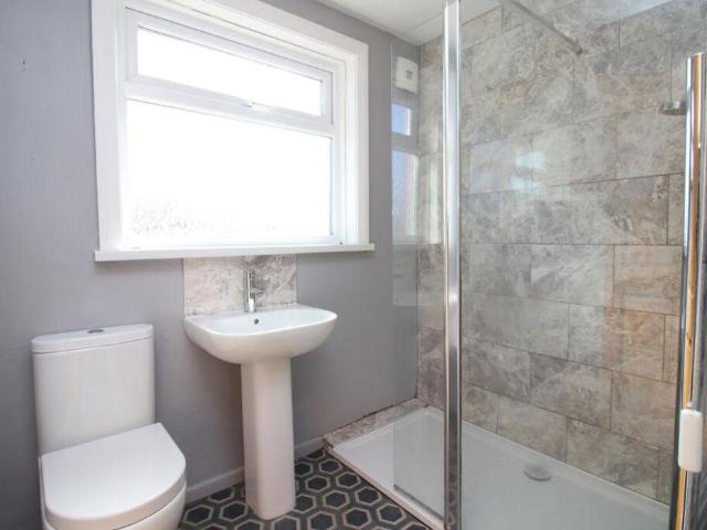 3 bed property for sale