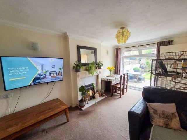 3 bed property for sale