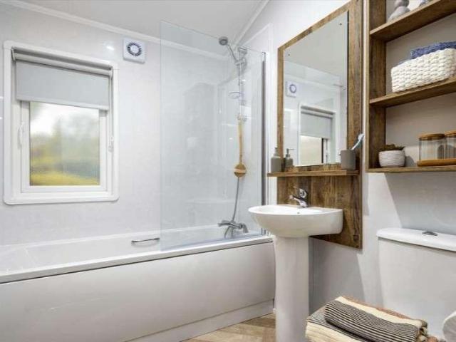 3 bed property for sale