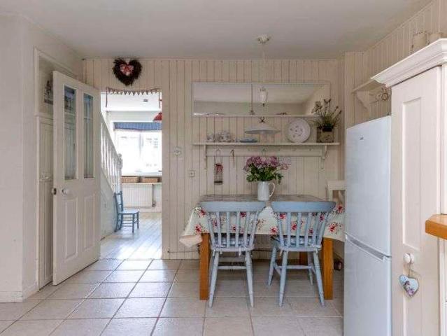 3 bed property for sale