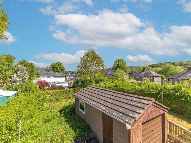 3 bed property for sale